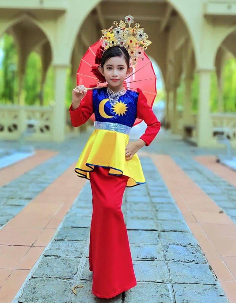 Idea Baju Merdeka Buat Anda Sempena Bulan Kemerdekaan